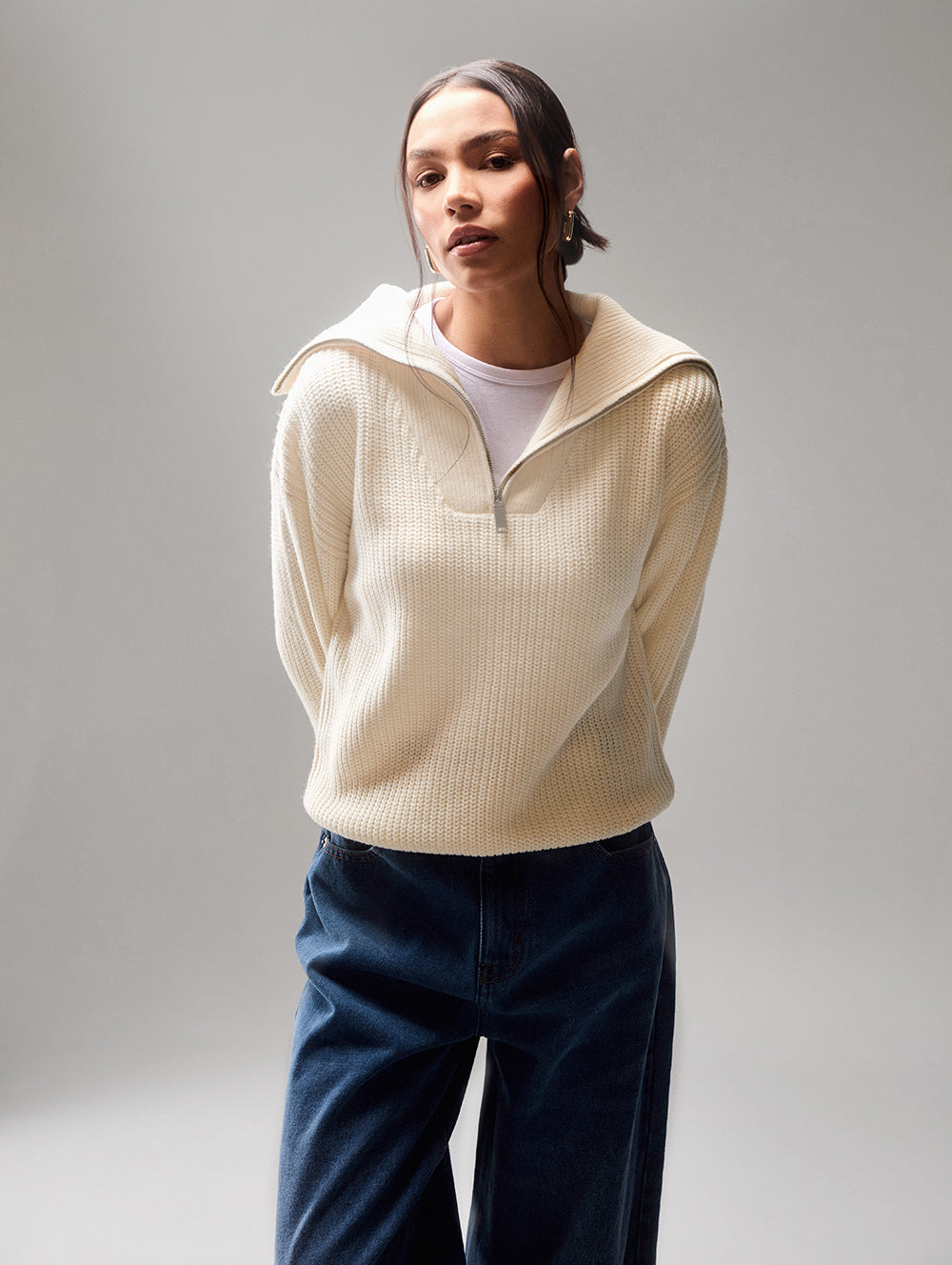 Trendy Athleisure Wear for dynamic Men and Women